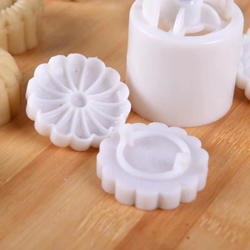 Moon Cake Mould Hand Pressed Household – Romaisa Digital Store
